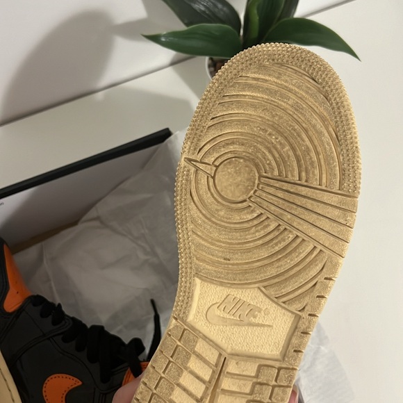 Shoes | Nike Air Jordan 1 Retro High Og Orange Black Sneakers | Poshmark